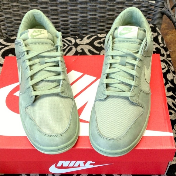 Nike Dunk Low Retro | Shoes | Sold Out Nike Dunk Low Retro Prm | Poshmark